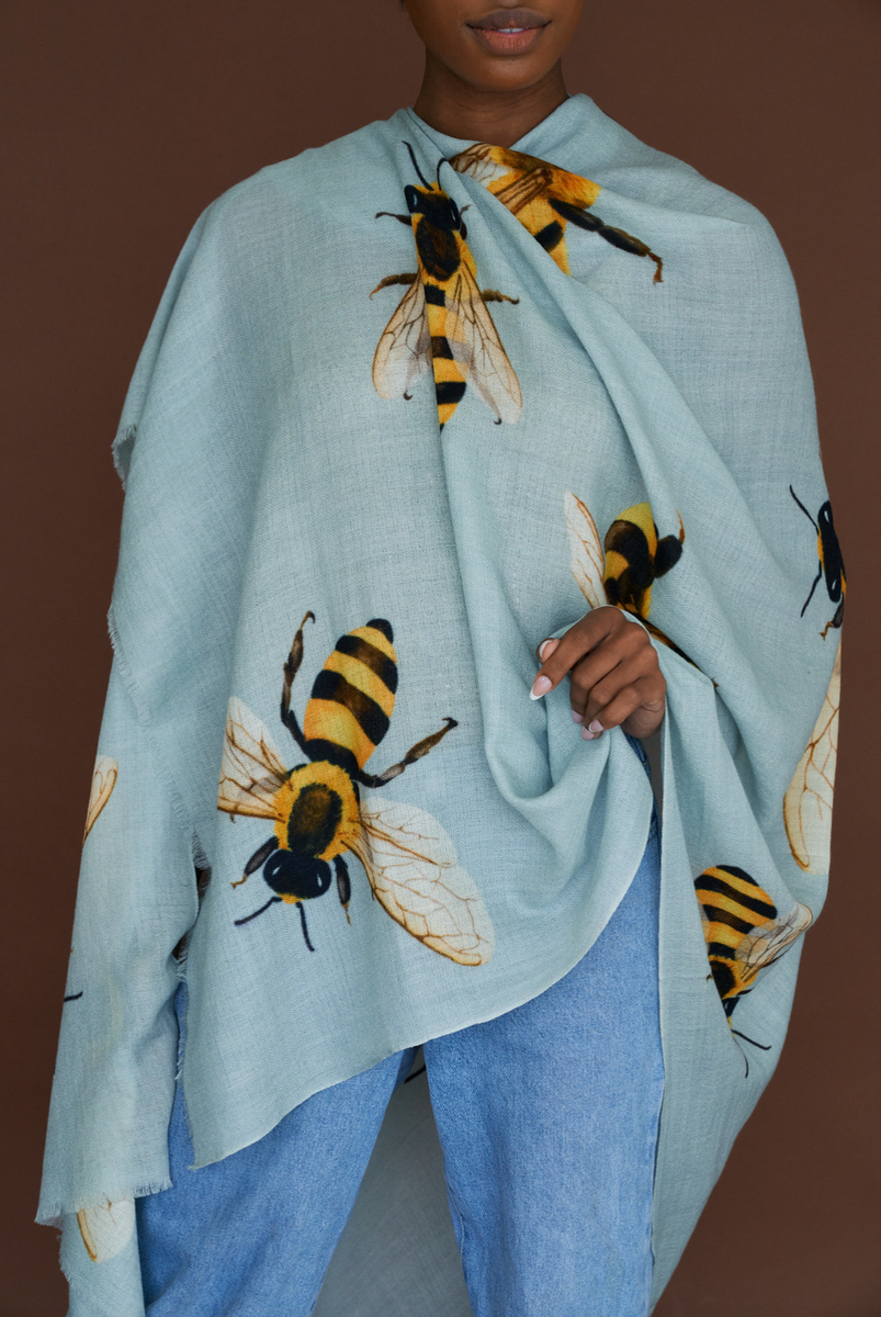 ANNA 100% Cashmere Bumble Bee Wrap – AnnaIriongroup